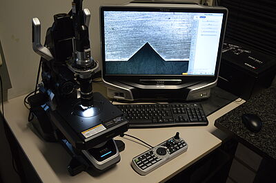 Fakultät für Maschinenbau - Digital Microscope Keyence VHX5000 ...